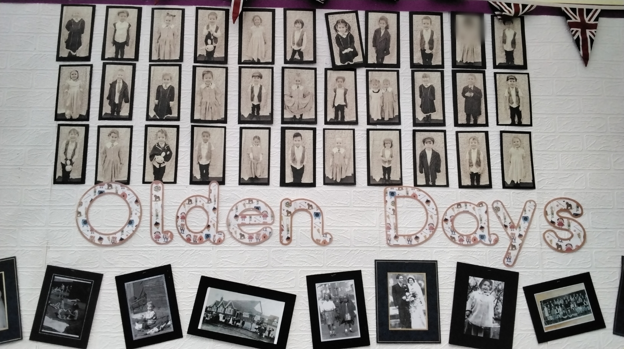 Stepgates Community School - Year R - Ladybirds